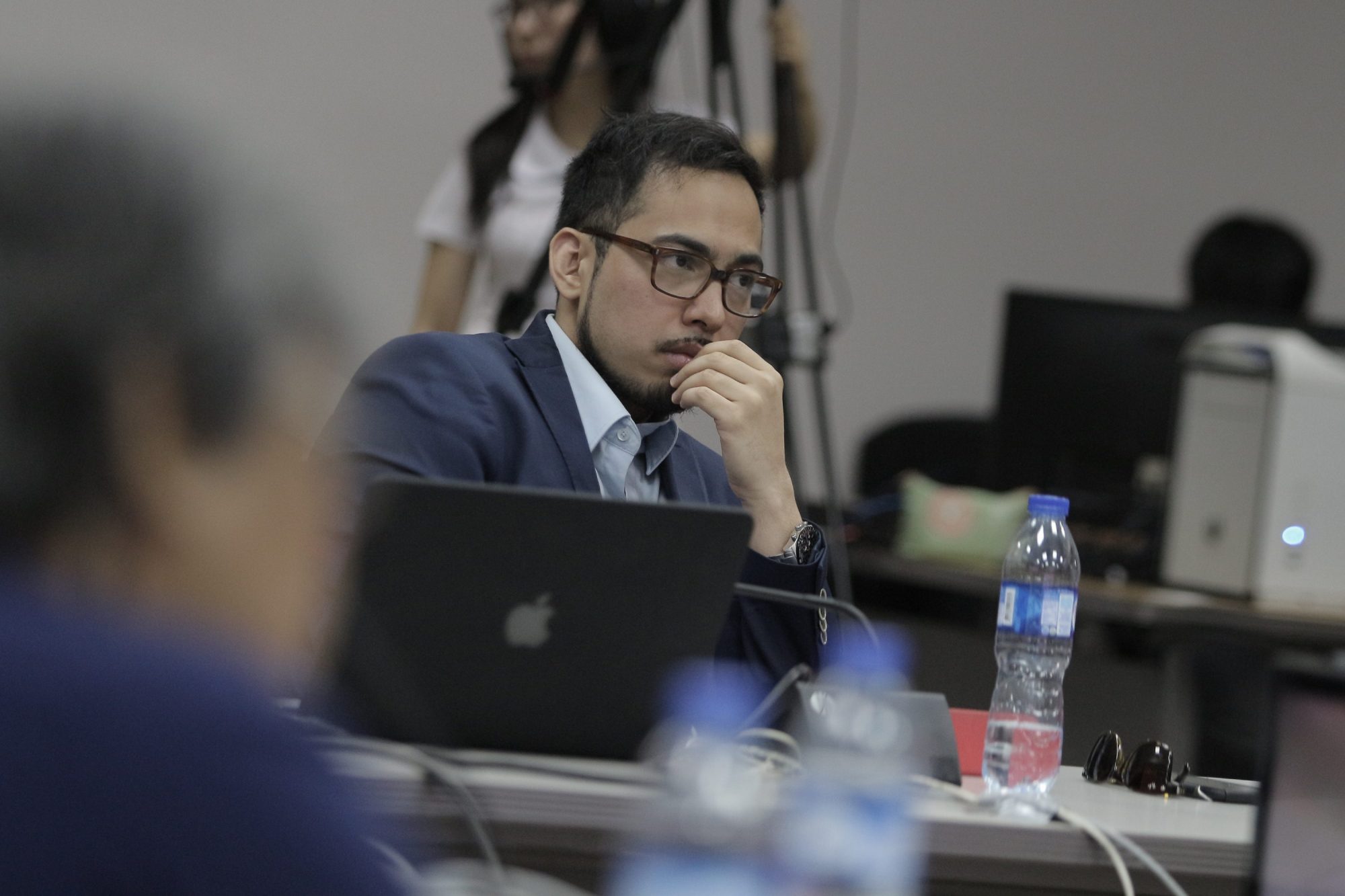 Renowned political analyst visits AdDU, tackles Duterte gov’t